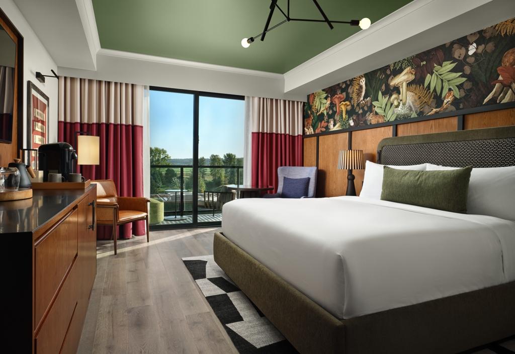 PREMIUM ROOM - The SOMM - Woodinville